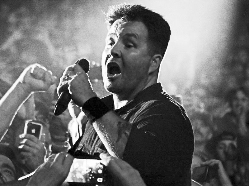 Ken Casey iz Dropkick Murphysa napao pohlepne milijardere i poricatelje ...