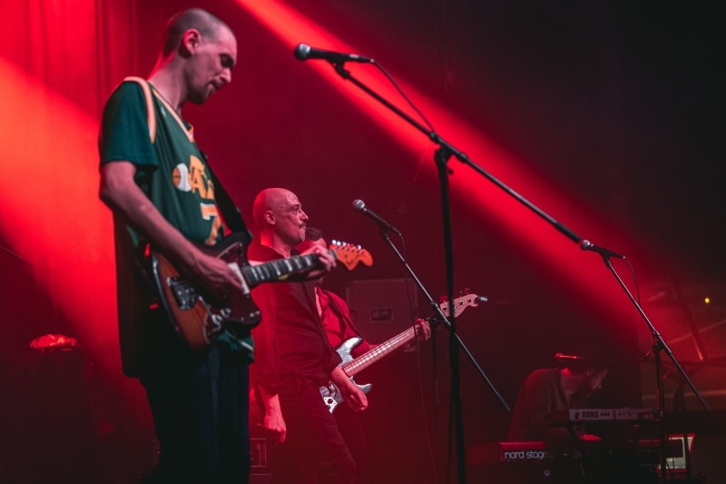 Zoster u Tvornici – Mostar nema veći bend - ravnododna