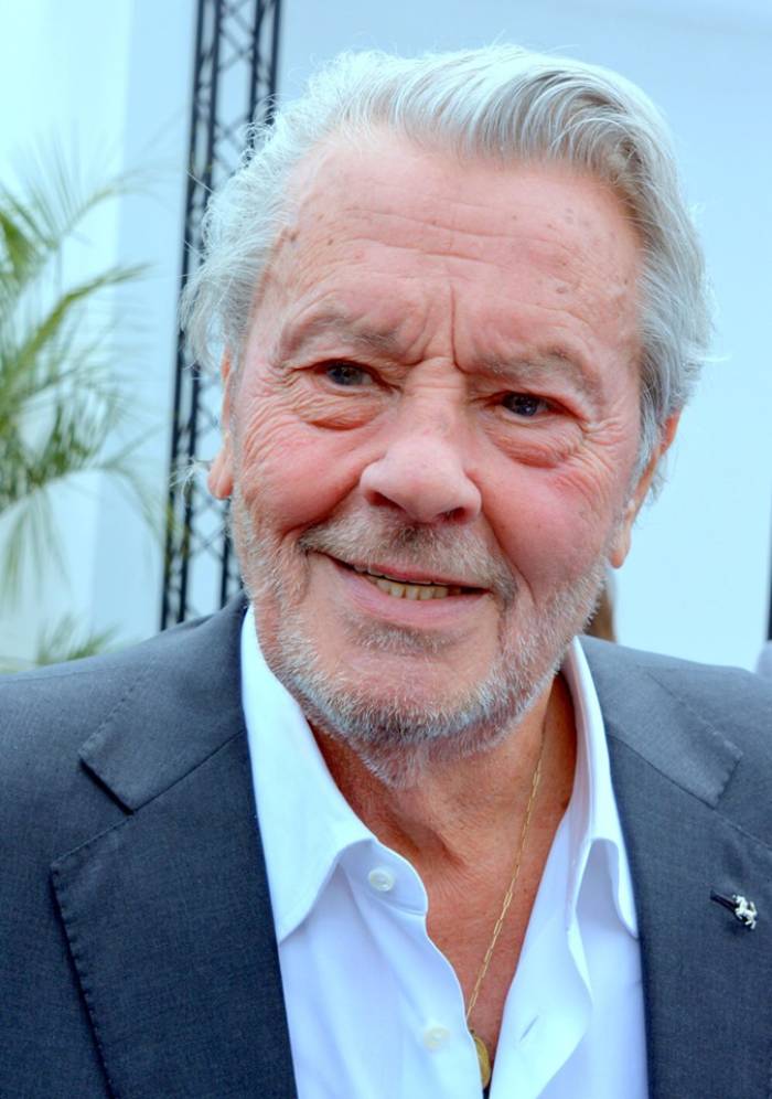 Umro je Alain Delon - ravnododna